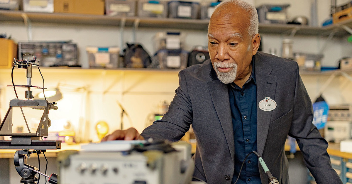 Disney ‘Imagineer’ Lanny Smoot’s Lightsaber Moment | Columbia Magazine